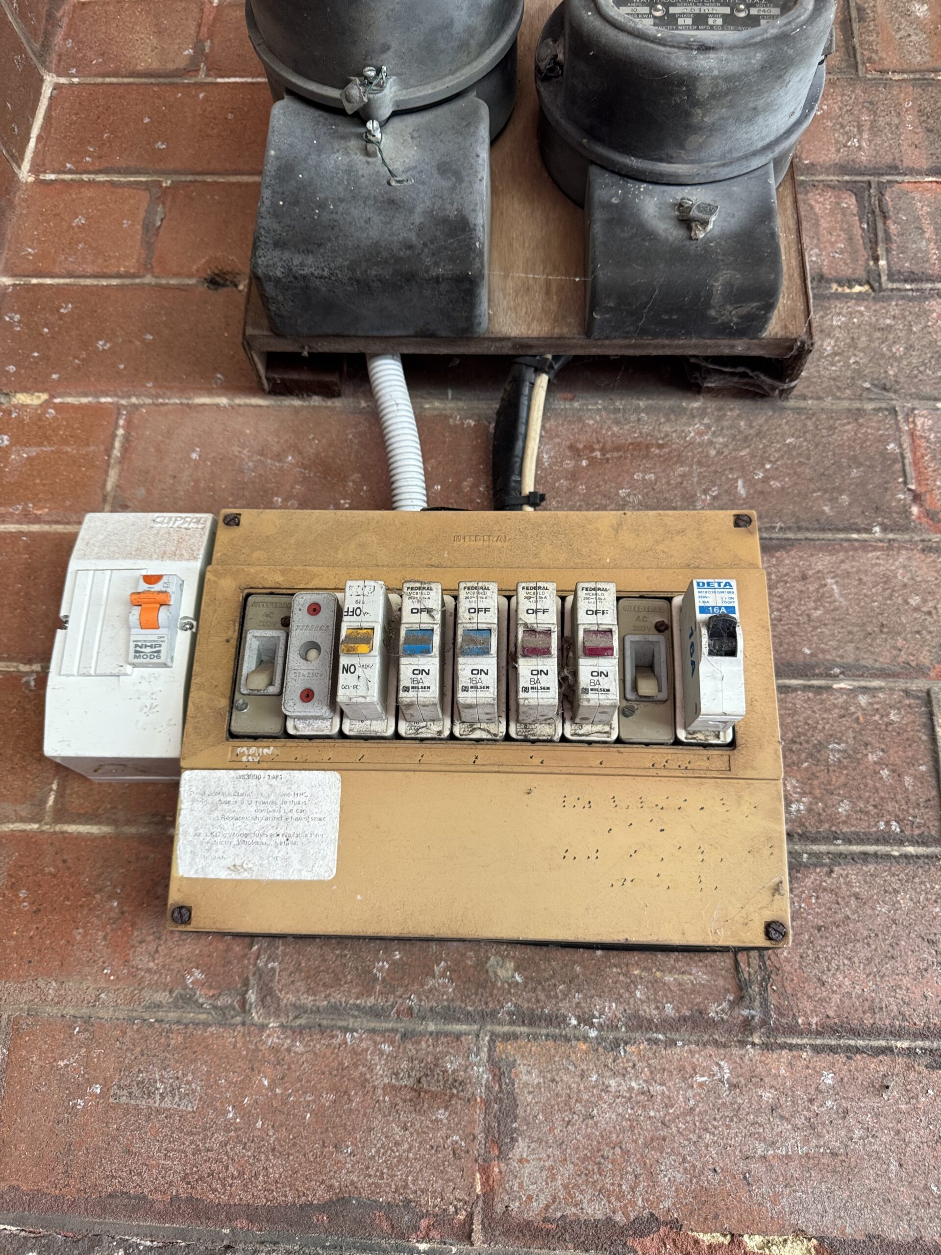 How much does an electrical switchboard upgrade cost? - Valour Services ...